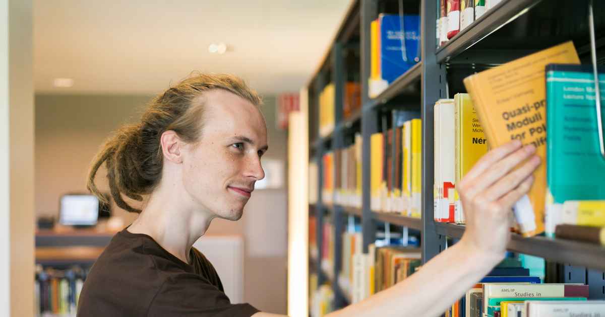 All about Borrowing & Consulting - Library UvA - University of Amsterdam