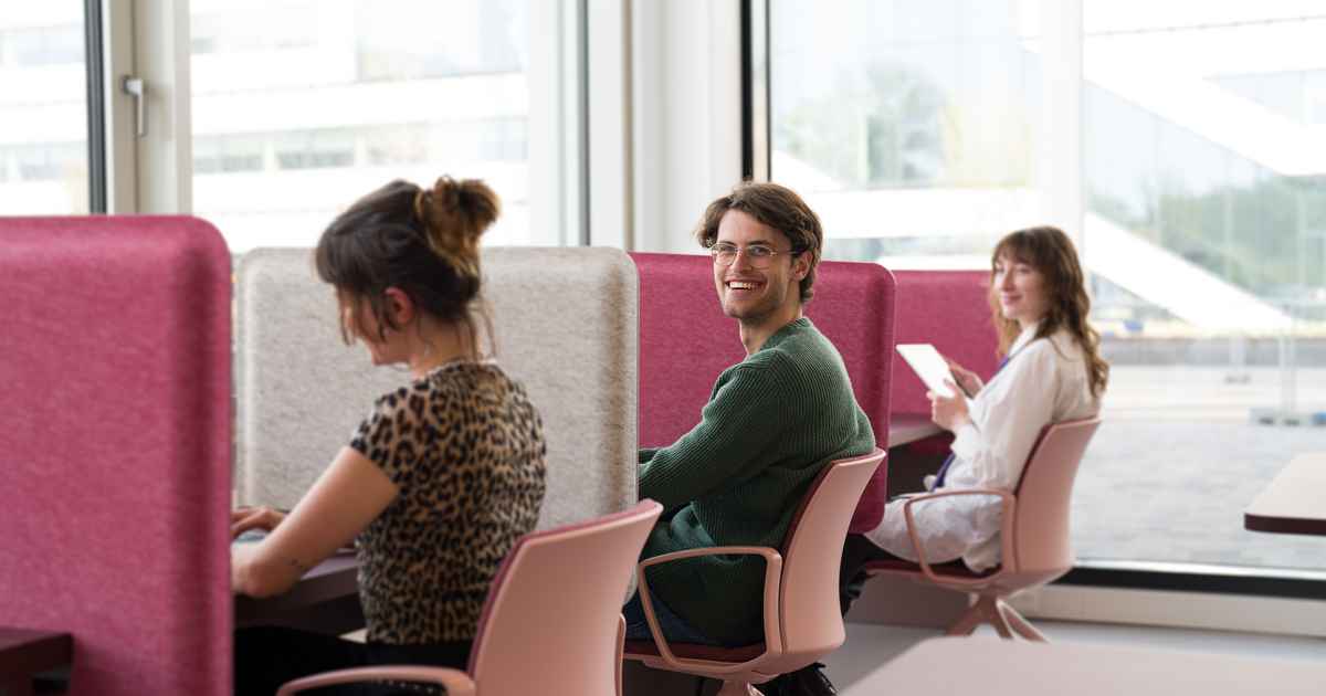 Welcome, new students - Library UvA - University of Amsterdam